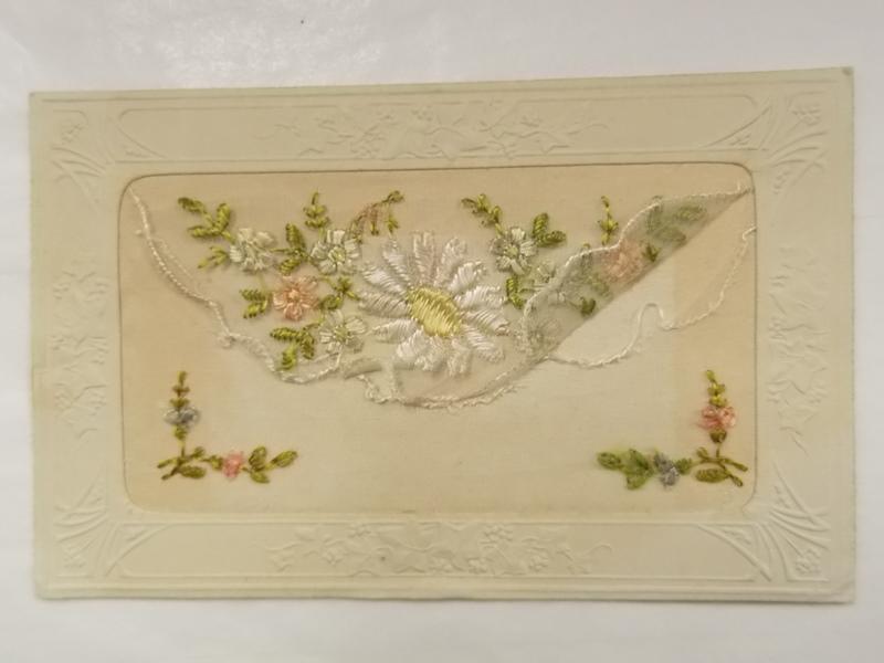 Greeting Card - Silk Embroidered Pocket - Waikato Museum
